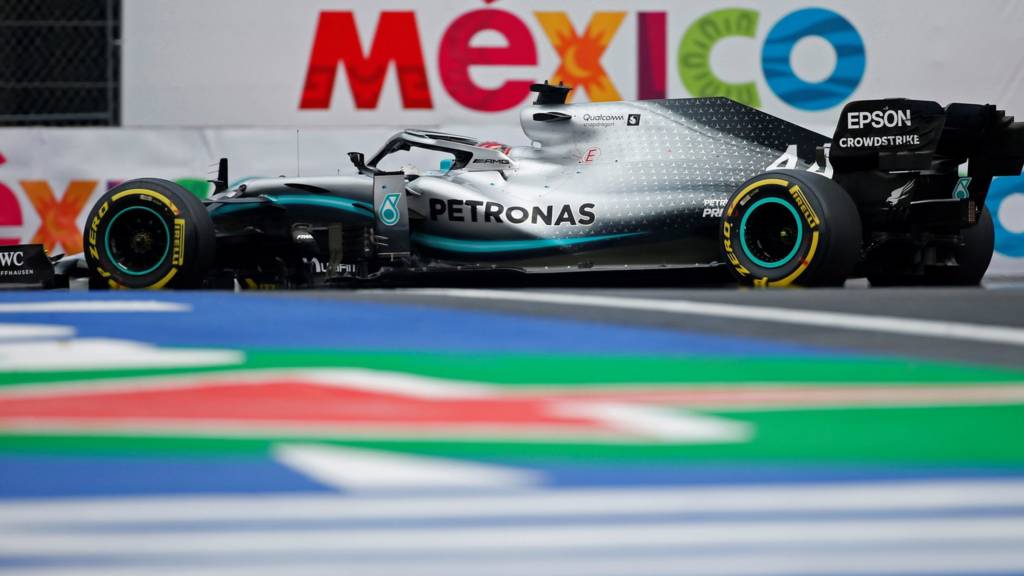 Hamilton siegt im Asphalt-Schach — FormelAustria