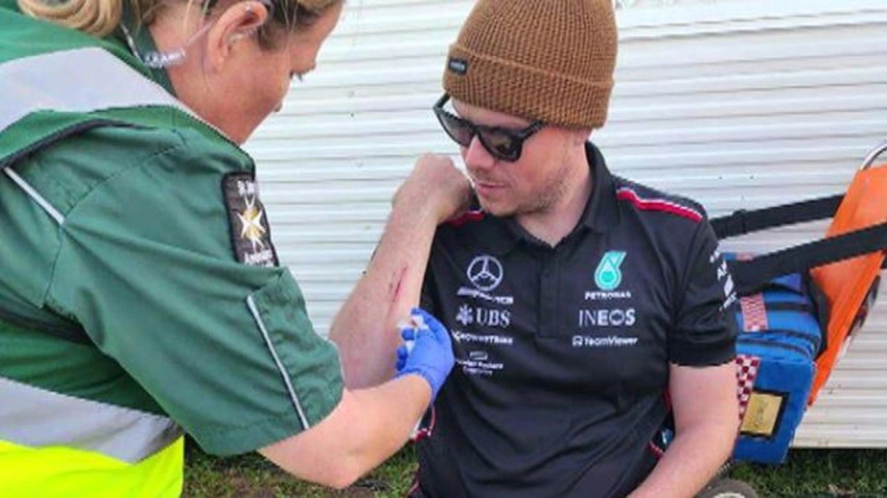 Zuschauer von Wagenteil getroffen — FormelAustria